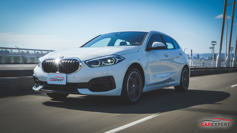 前驅滿配銷售主力駕到，BMW 118i 豪華運動版試駕 | 汽車專家